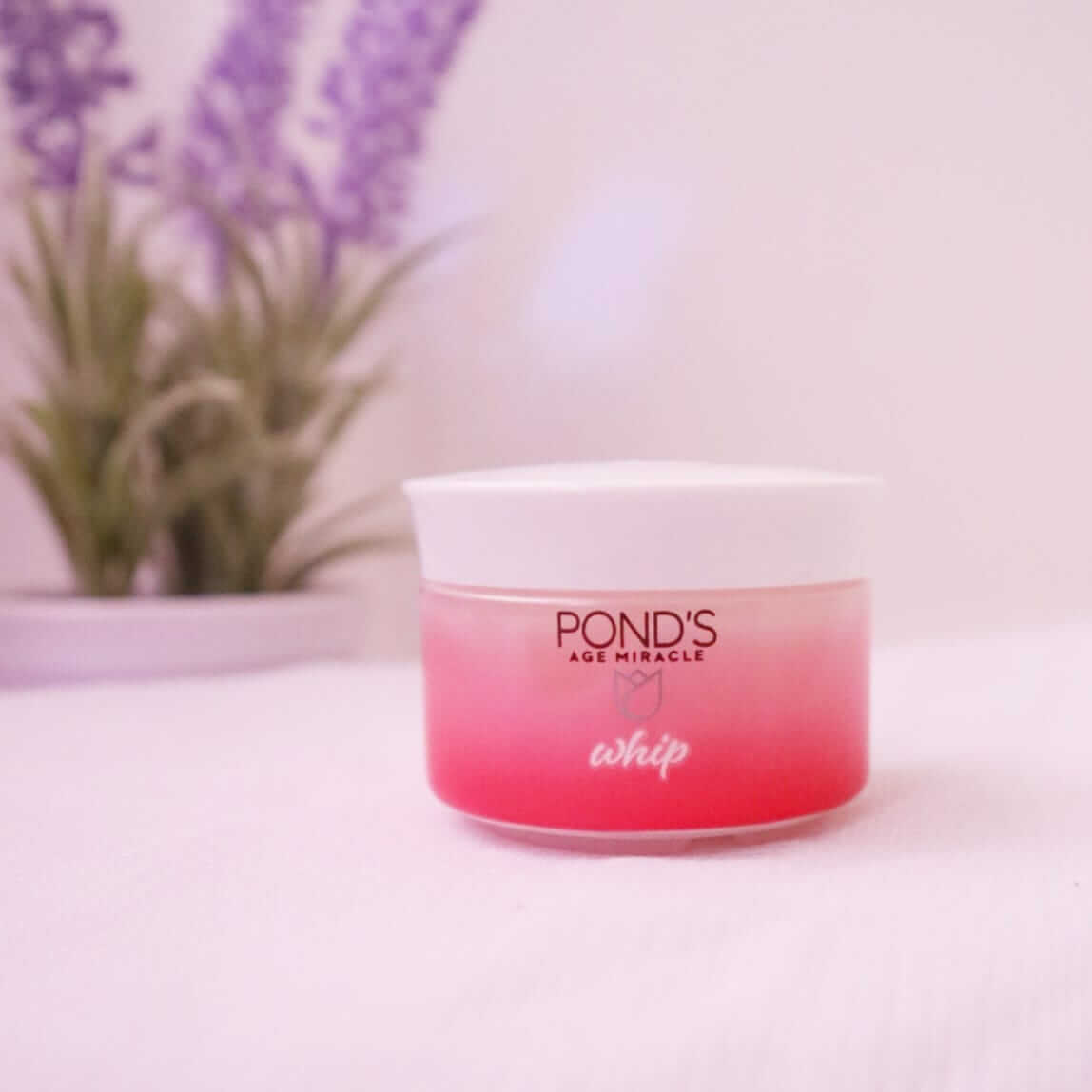 Review POND'S Age Miracle Whip Day Cream, Pelembab Anti Aging Untuk ...