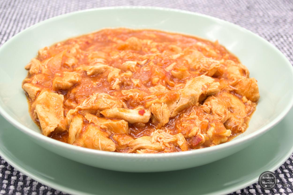 Koolhydraatarme pittige ajam pangang (uit de slowcooker)