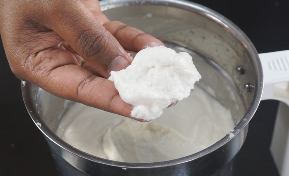 Medu Vada Recipe / Ulunthu Vadai Recipe | Steffi's Recipes