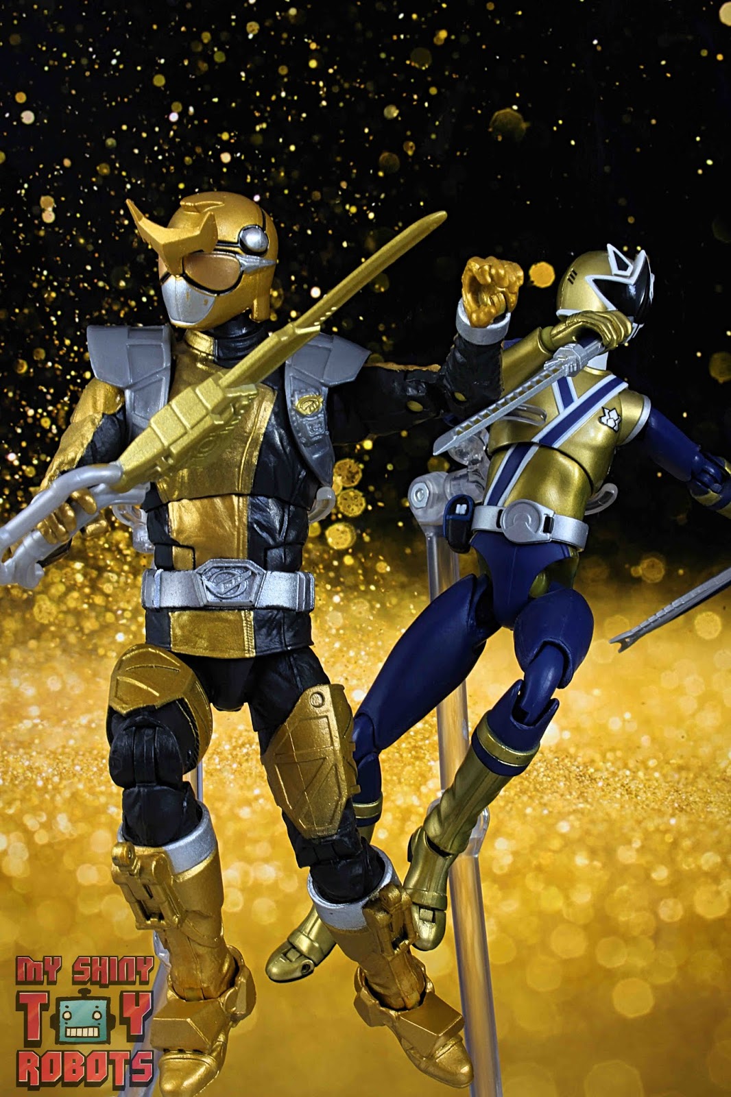 My Shiny Toy Robots: Toybox REVIEW: Power Rangers Lightning Collection ...