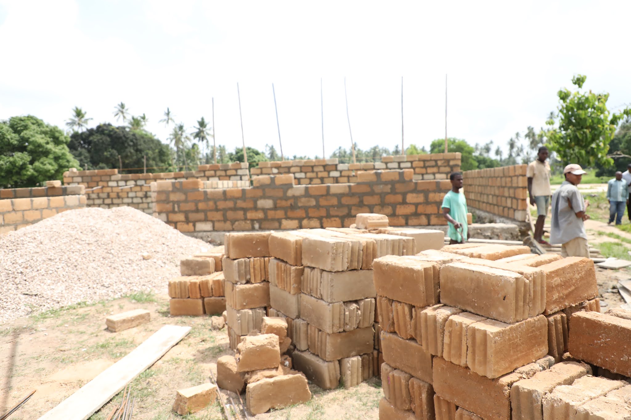 CCM ZANZIBAR MPYA: MWAKILISHI WA FUONI UNGUJA ZANZIBAR MHE. YUSSUF ...