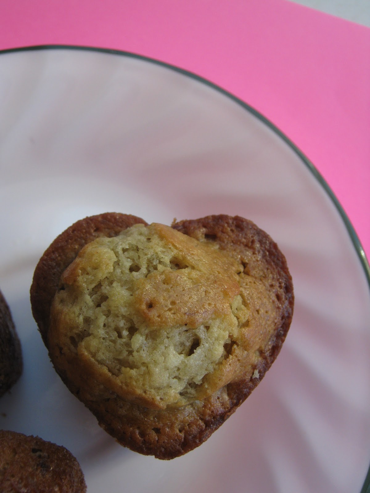 Holy Hannah's: Love Muffin