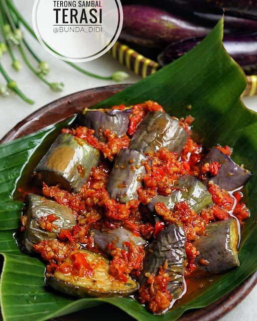 Diah Didi's Kitchen: Terong Sambal Terasi