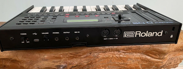 MATRIXSYNTH: Roland D-05 Boutique Synthesizer With K-25M