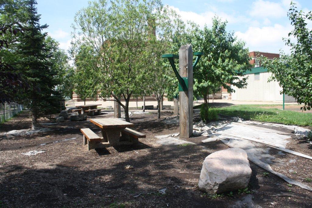 Design with Play: Pavement Games