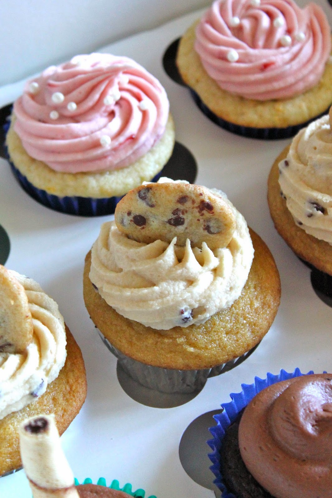 Baked Perfection: Cookie Dough Cupcakes and Miniature Chocolate Chip ...