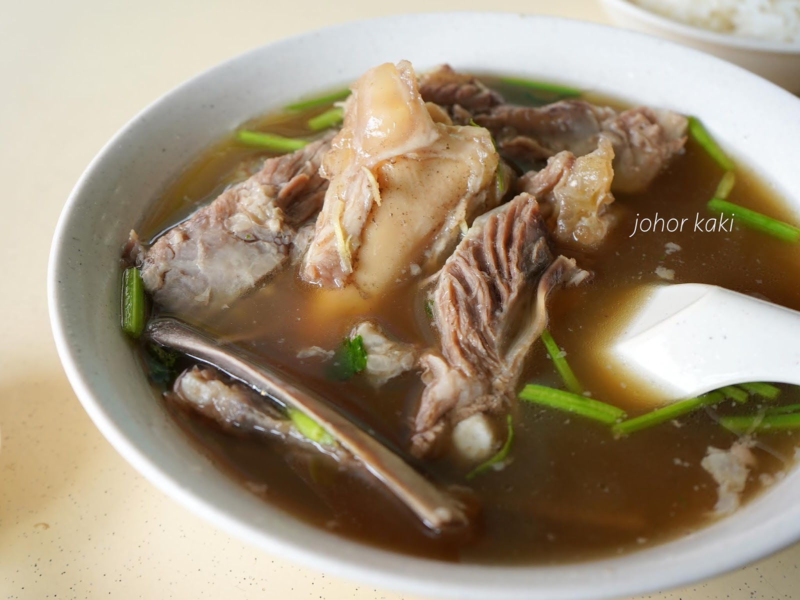 Review of Kong Kee Mutton Soup @ 209 Jalan Besar 江记羊肉汤 |Tony Johor Kaki ...