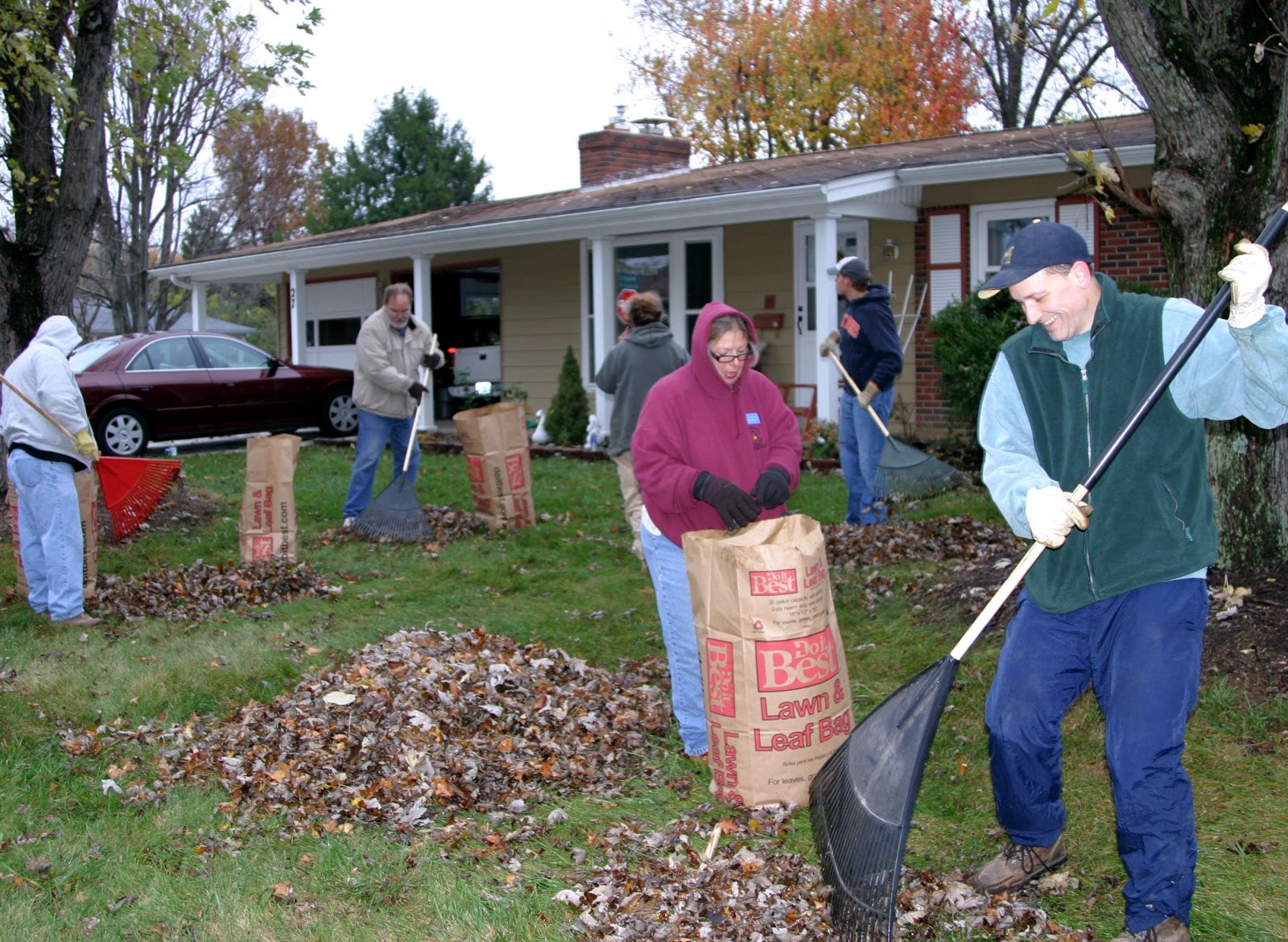 City of Rolla, Missouri: Neighborhood Clean Up enhances community