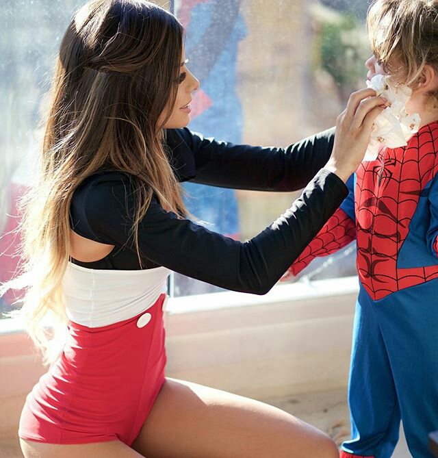 The Best Fit Moms To Follow On Instagram That Will Inspire You Get Fit Mens Fitness