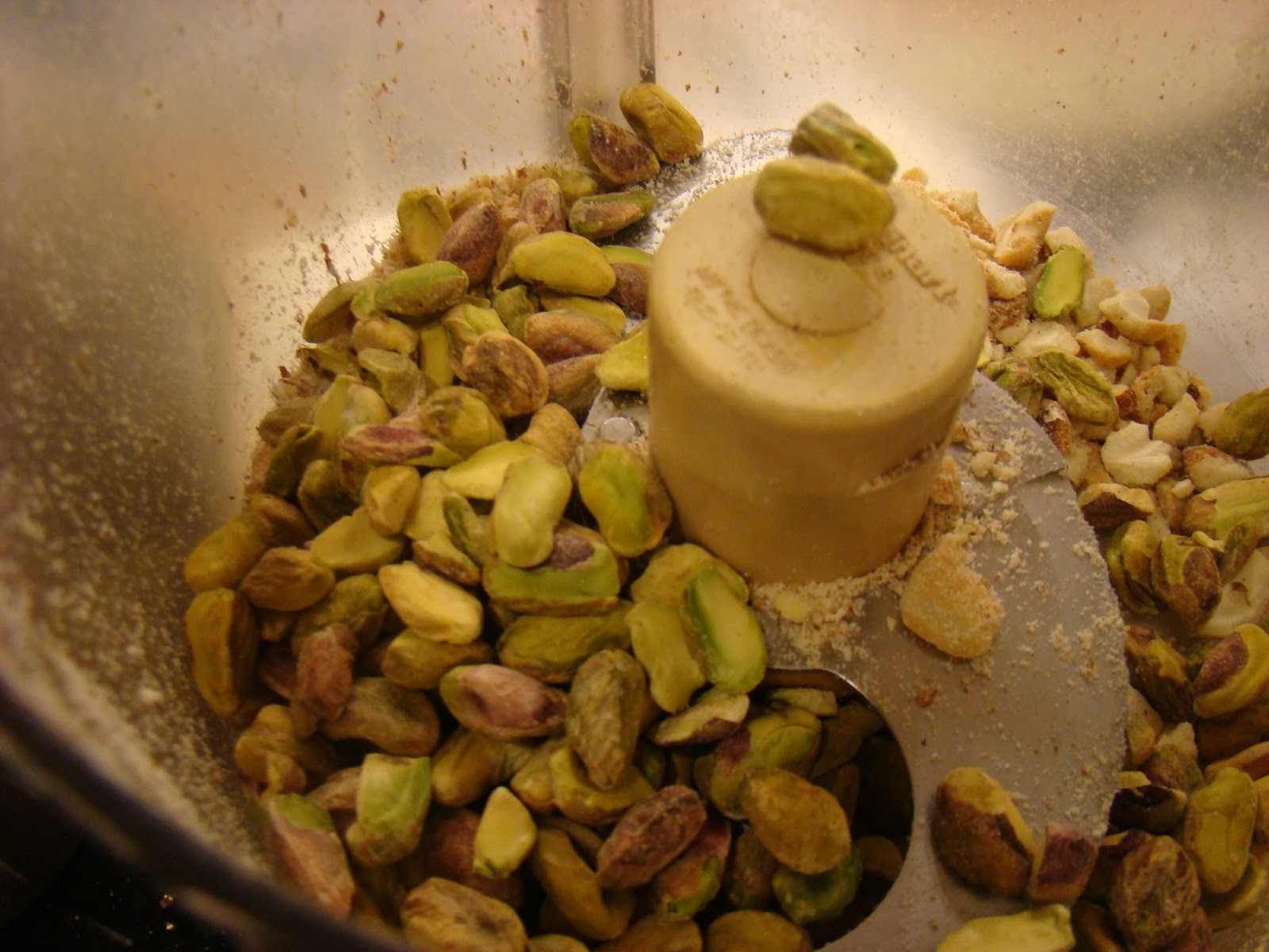 My Favorite Recipes Collection: Scrumptious Nutty Milk Fudge from ...