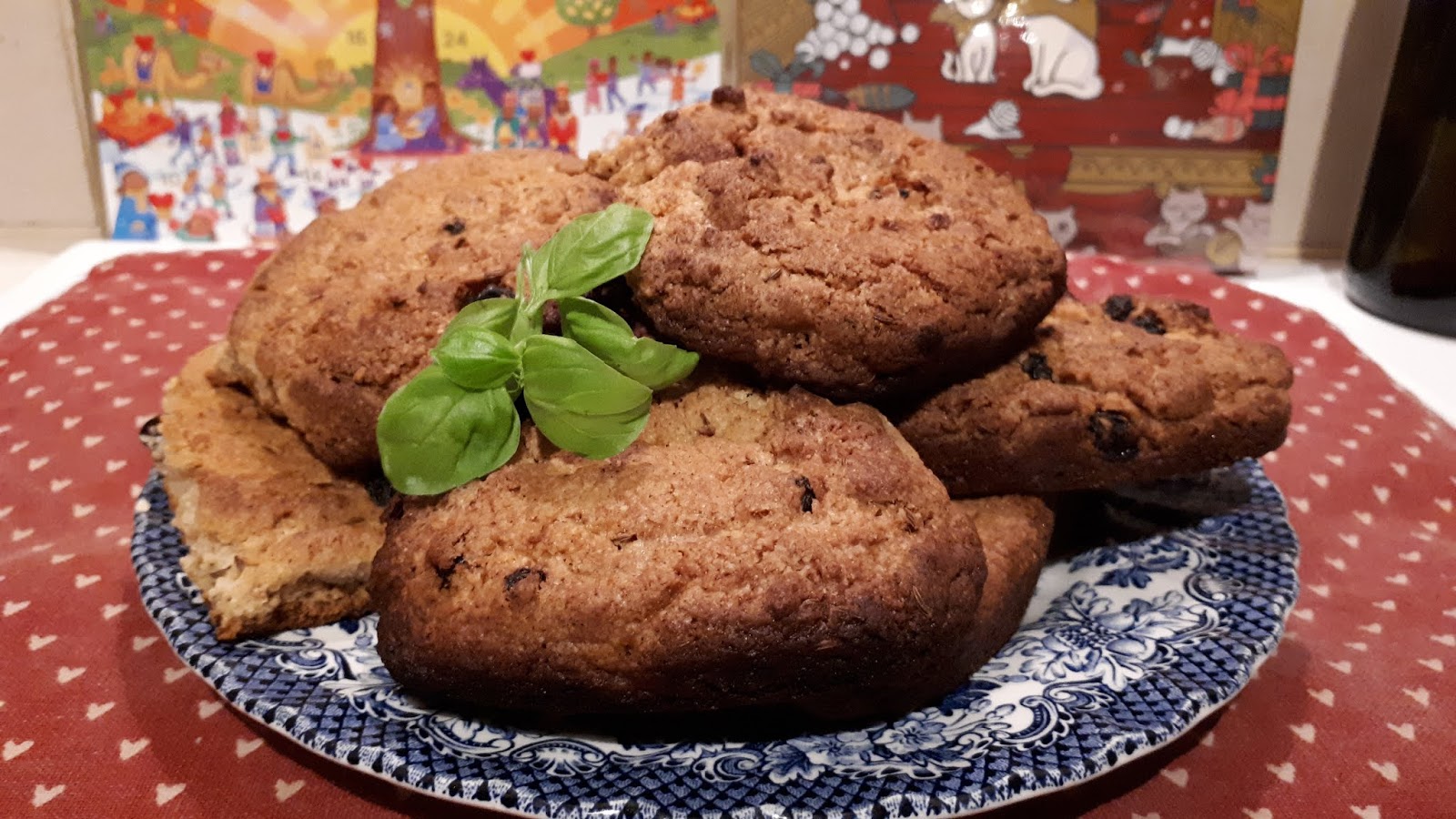 Radical Honey: Making Cattern Cakes ~ Celtic Advent Day 9