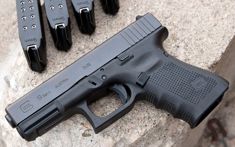 Glock 19 9mm Luger Compact Pistol | Specification - Easy As Fire