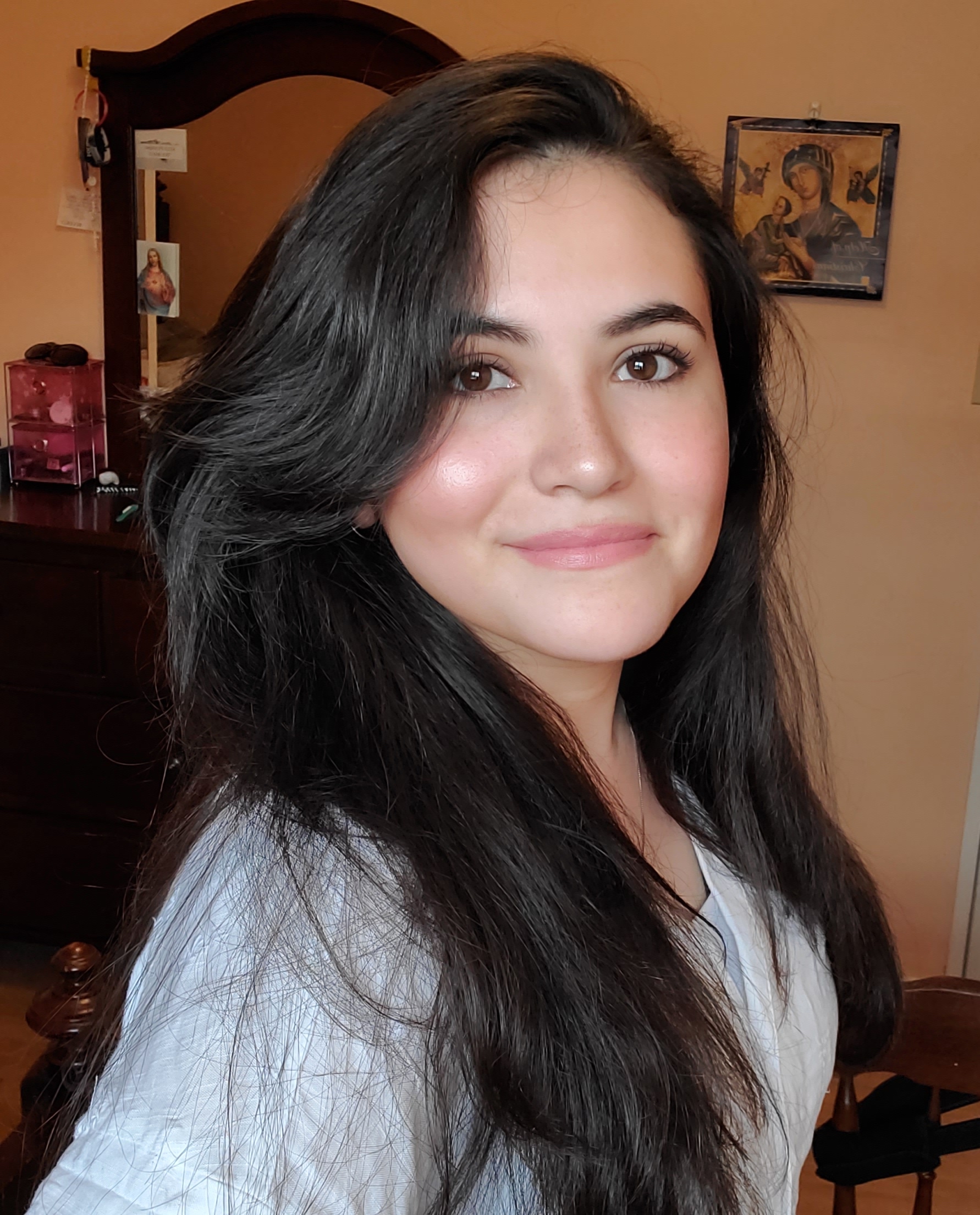 Normal and Natural Everyday Makeup Tutorial - Diamonds Taking Shape