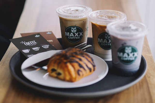 AWESOME AUTUMN DRINKS BY MAXX COFFEE INDONESIA - eatandtreats ...
