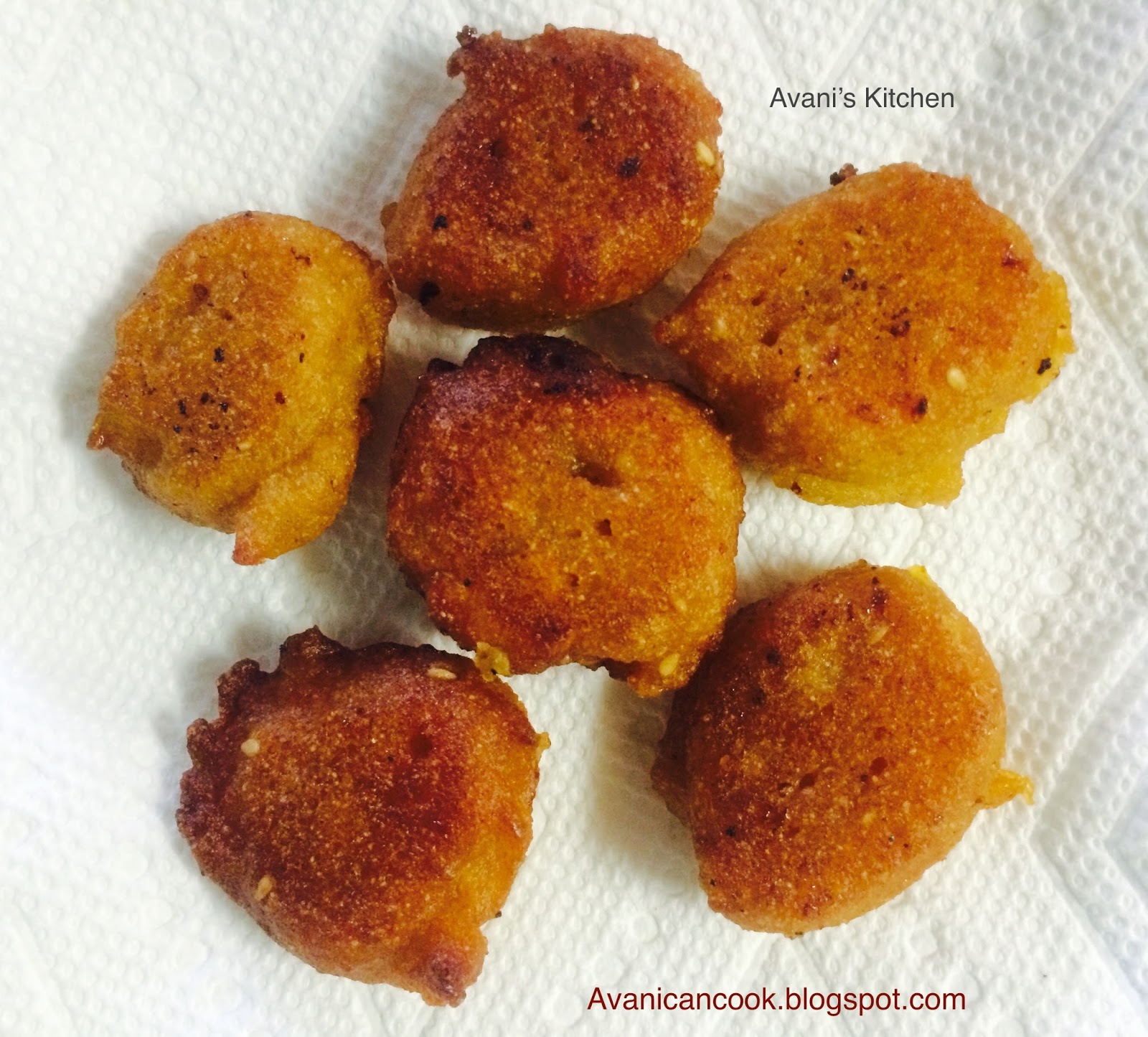 Avani's Kitchen: Jackfruit Fritters/ Mulik