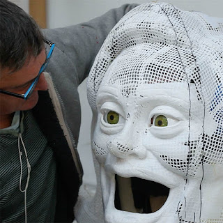 Gurney Journey: How They Made "Big Heads"