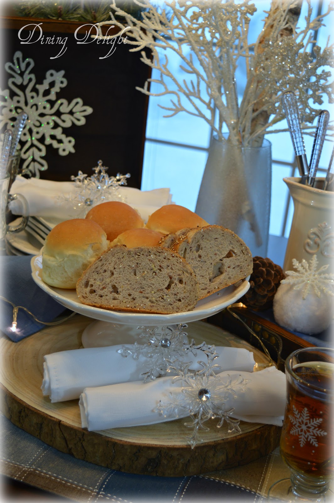 Dining Delight: Winter Luncheon Buffet