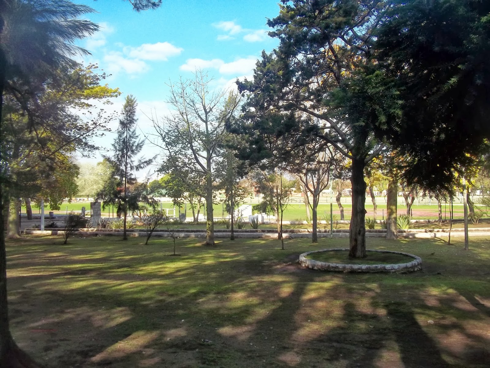 COSAS VARIAS: el parque baron o el parque municipal eva peron (lomas de ...