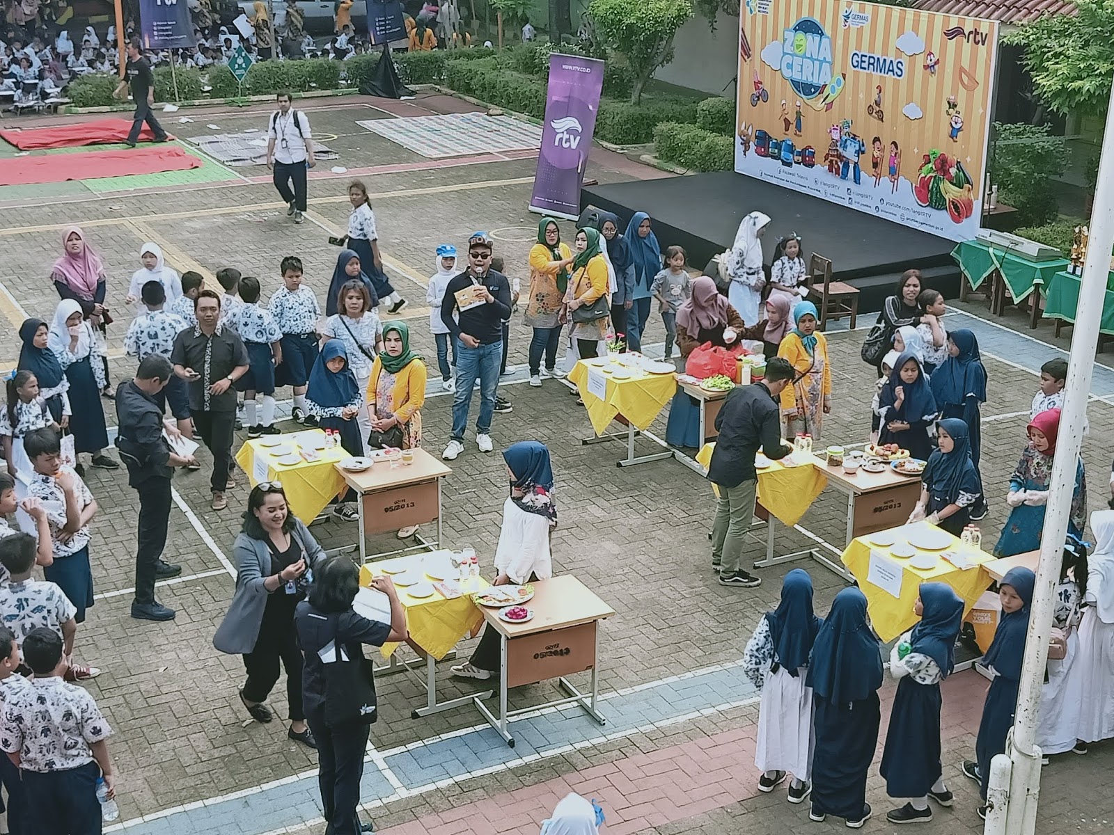 Germas Kenalkan Isi Piringku di SDN Rawa Barat 05 | Elva Nasira