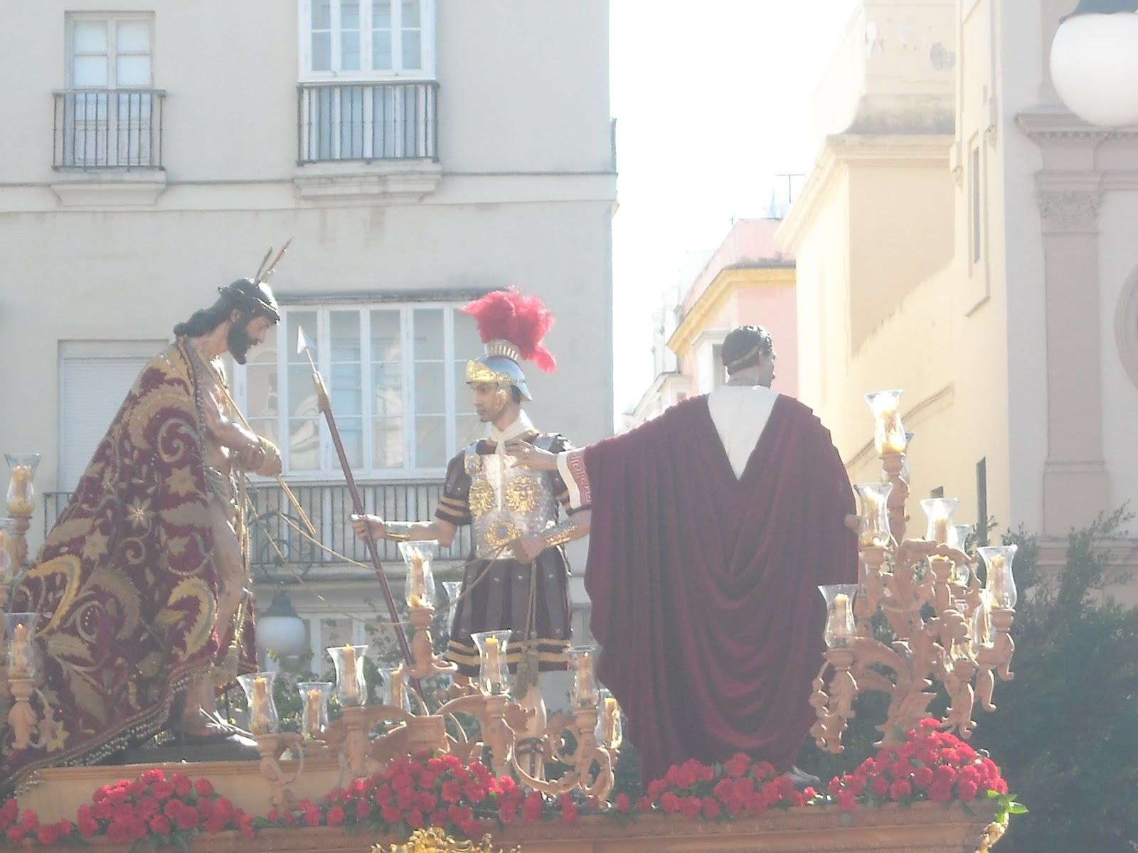Mirando al sur: Semana Santa Gaditana
