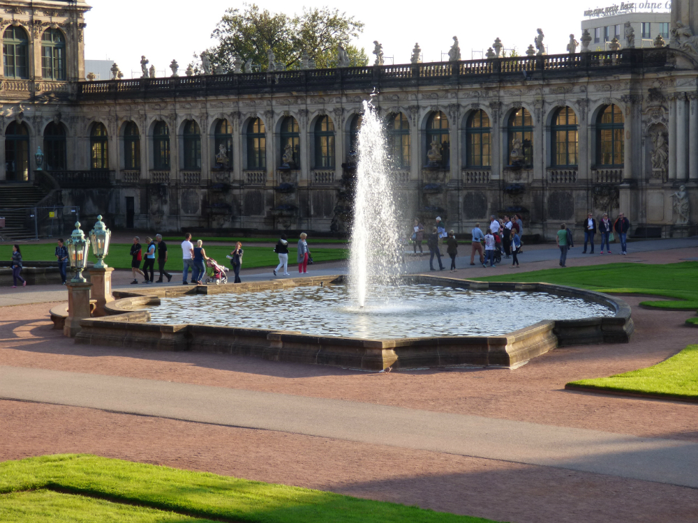 Footloose with Diana: Onward to Dresden!