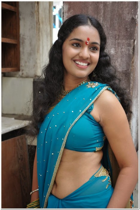 Tamil Actress Hot Navel Show Stills In Saree Cine Gallery