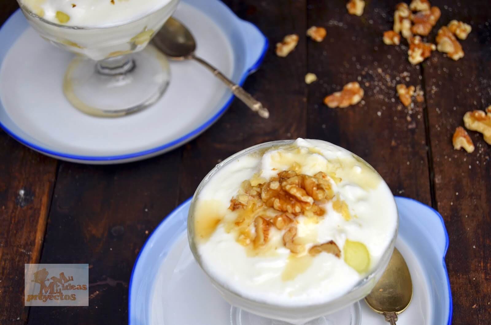 COPA DE MELÓN CON YOGUR LIGHT Y NUECES DE CALIFORNIA - Mil ideas, mil ...