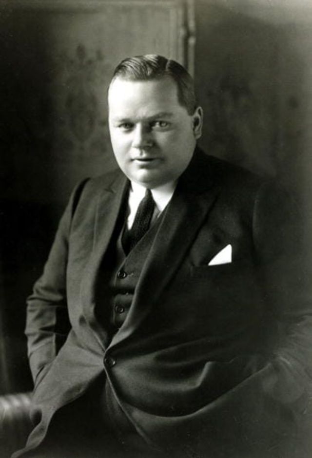 The King of Silent Film: 38 Vintage Photos of Roscoe "Fatty" Arbuckle ...