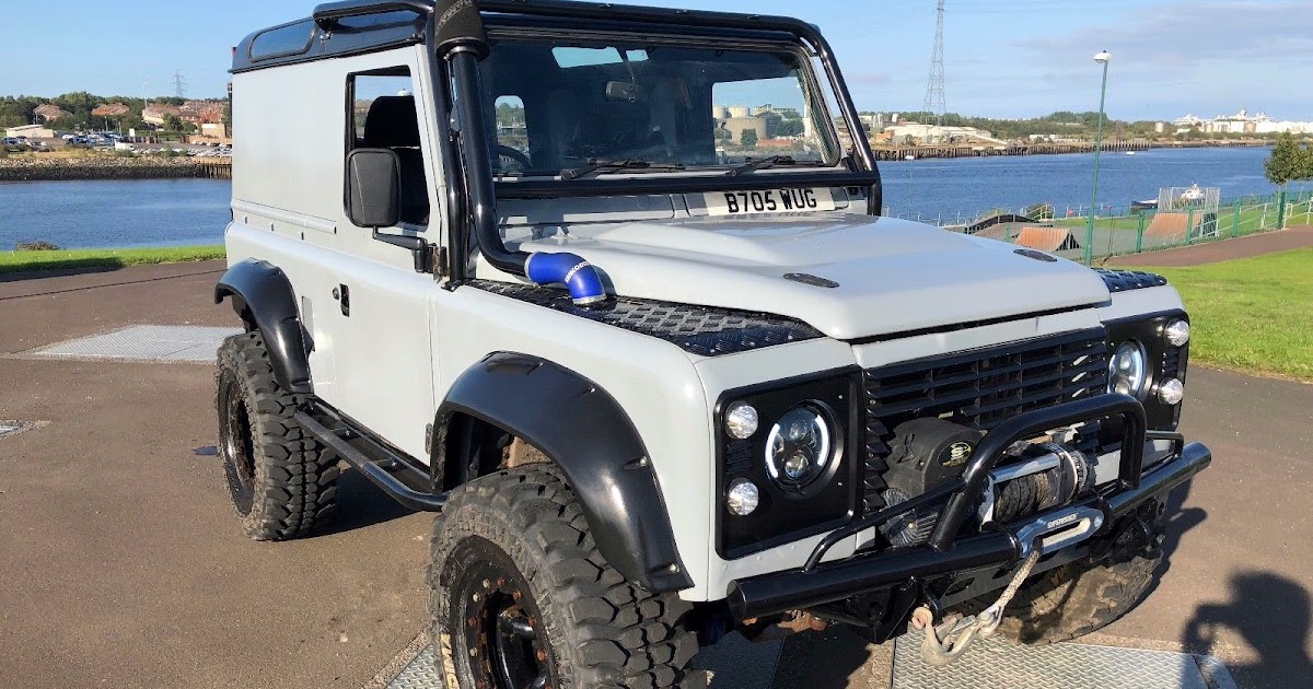 Landrover Defender: Land Rover 90 4c Defender 200tdi Off Road Challenge ...