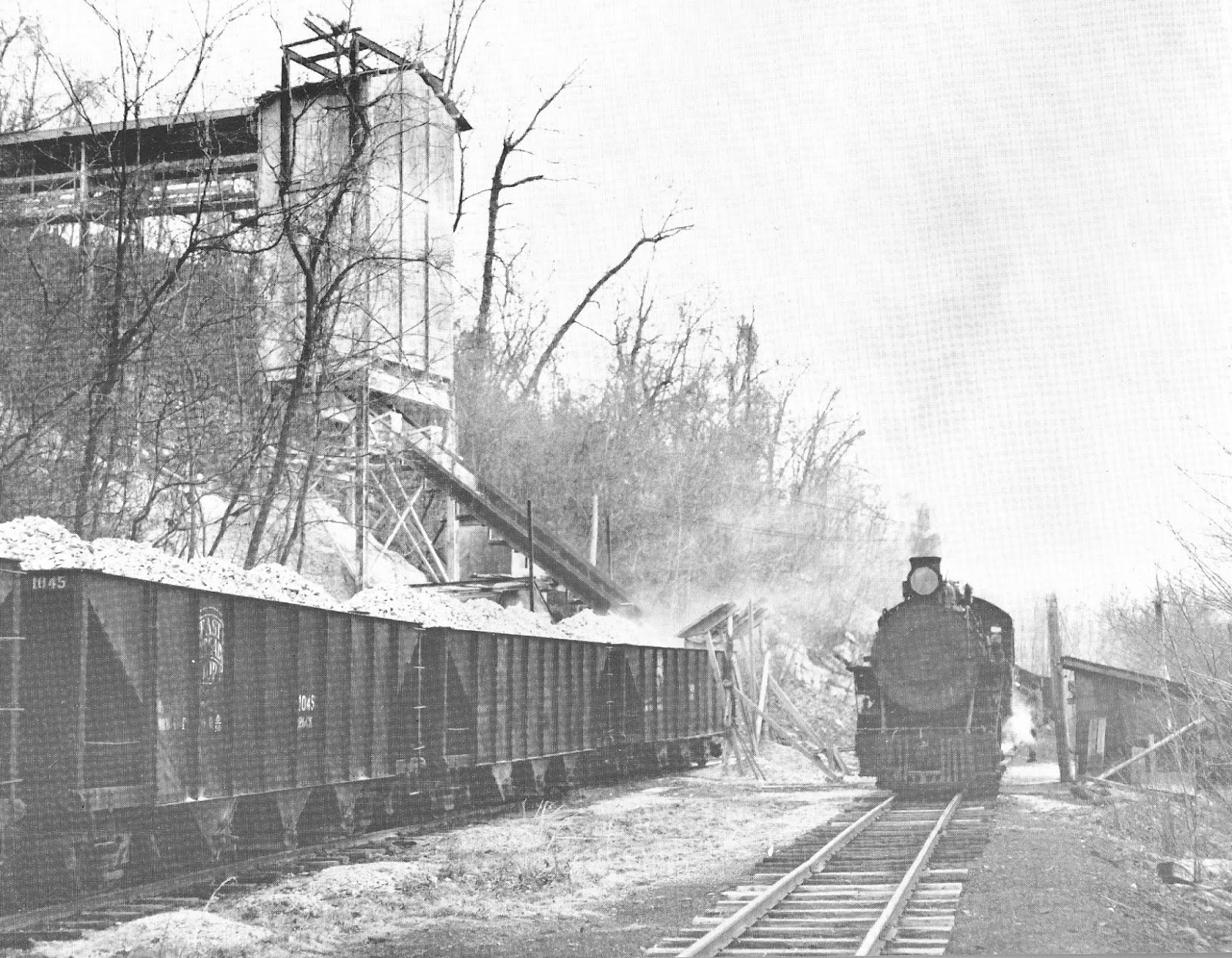 The Blacklog Valley Meets the East Broad Top Narrow Gauge: Modeling the ...