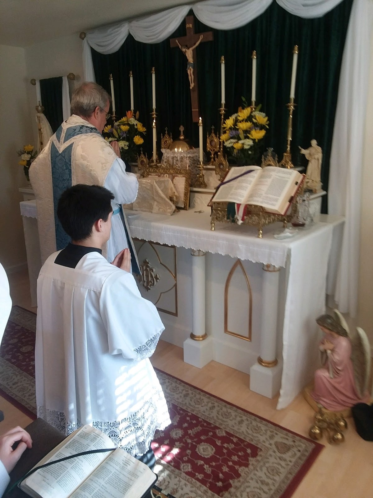 New Liturgical Movement: The Artists Are Still Working in the Sacristy