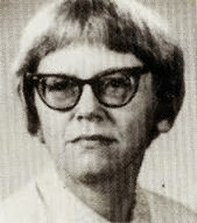 Human-To-Human Relationship Model : JOYCE TRAVELBEE NURSING THEORY