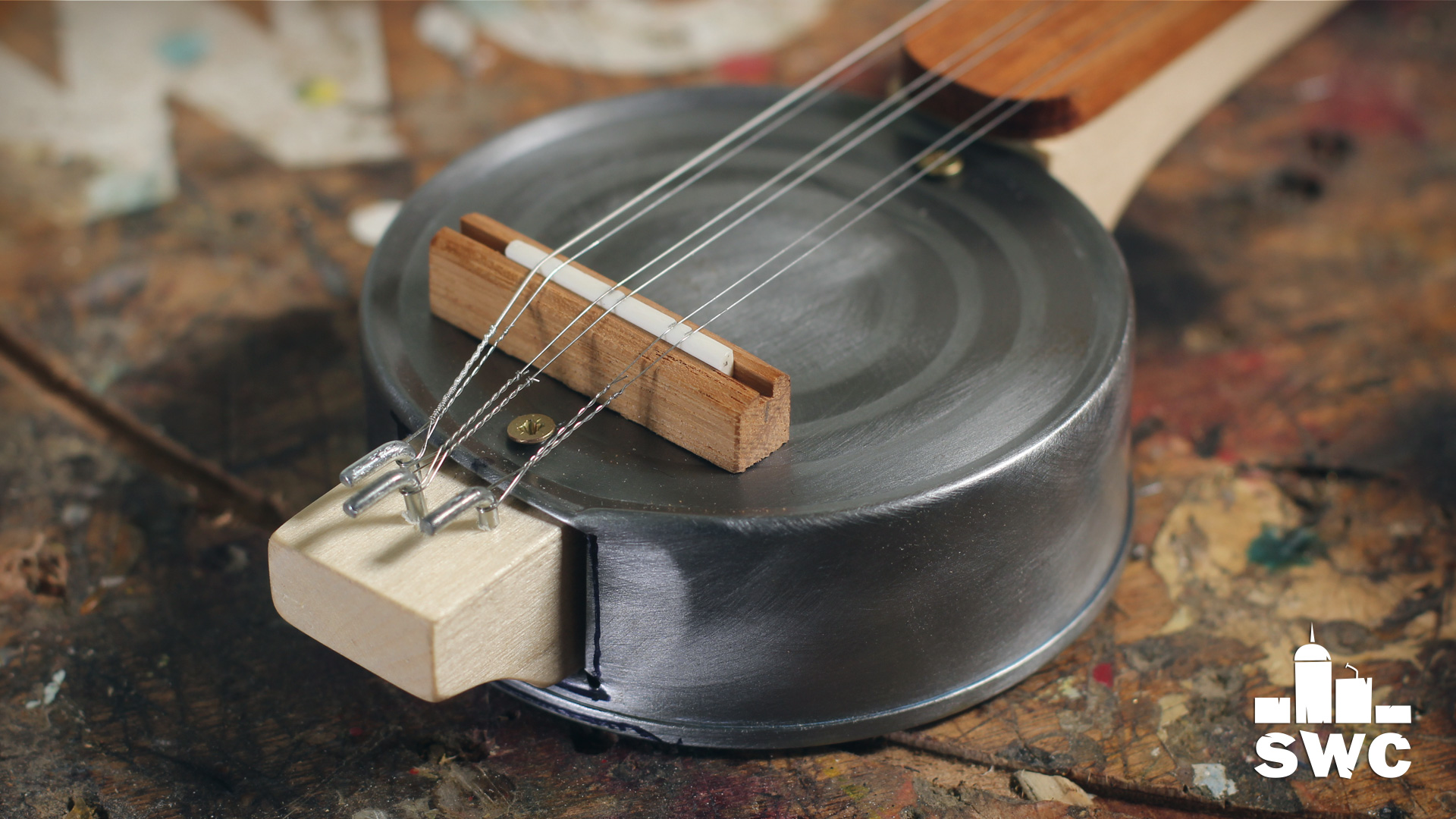 scrap wood city: How to make a tin can baglama ( mini bouzouki )