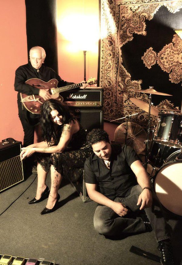 Quase Famosos: o som único do Concrete Blonde