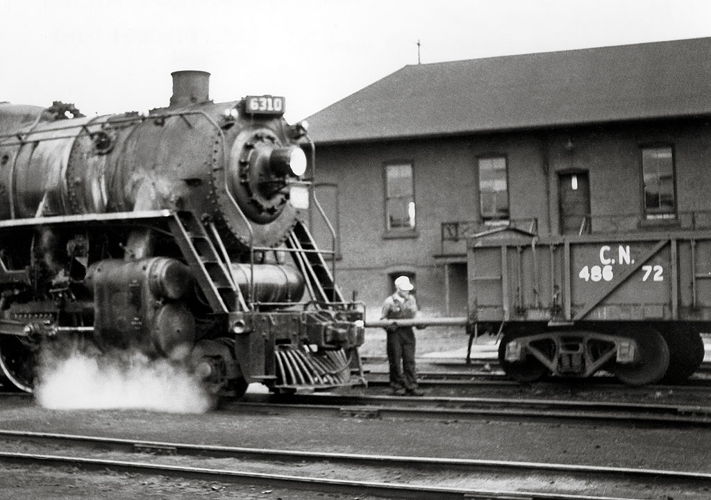 Industrial History: Poling Railroad Cars