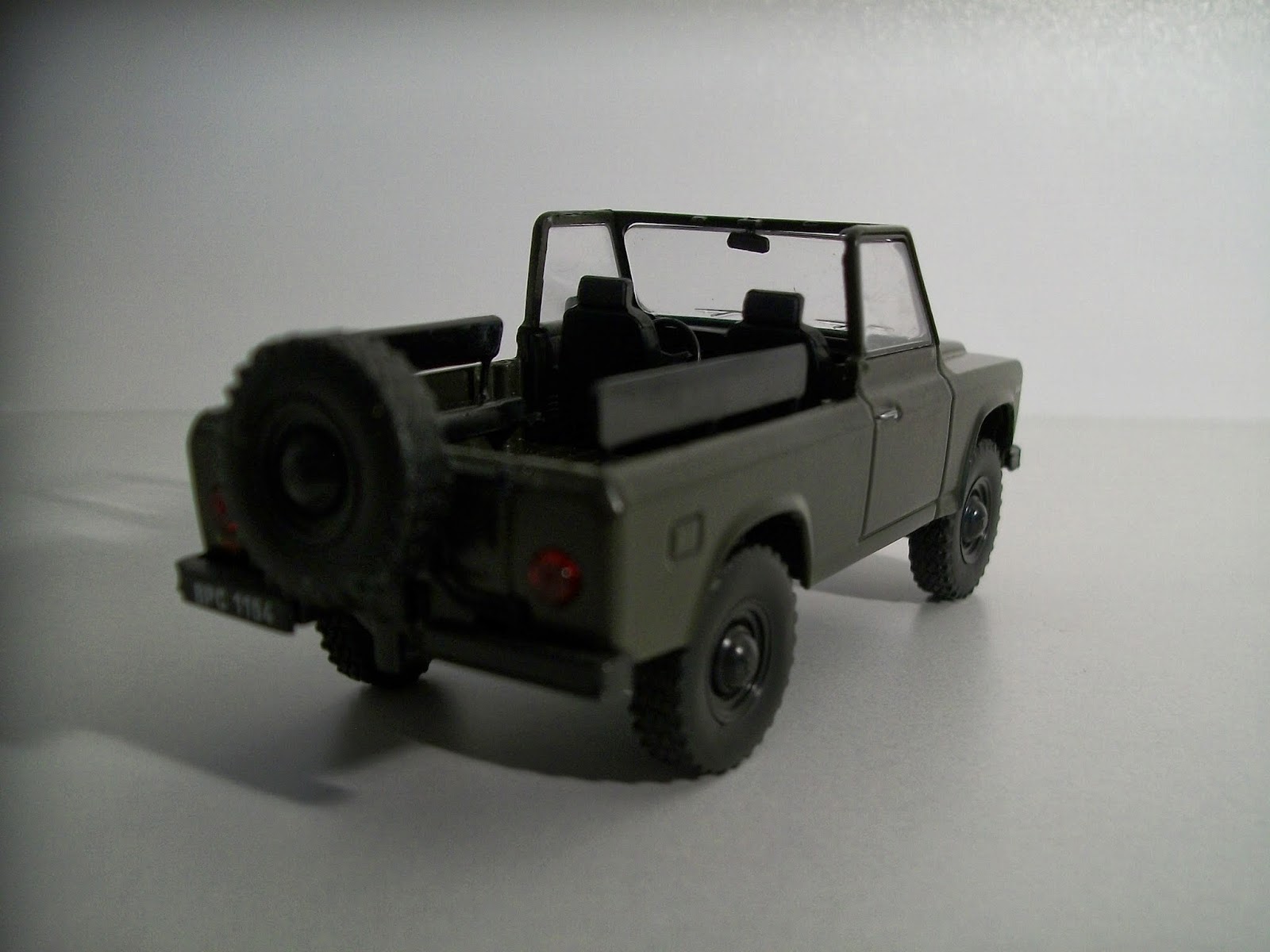 POLMOcompany: nr 76 ARO 240 Kultowe Auta PRL-u