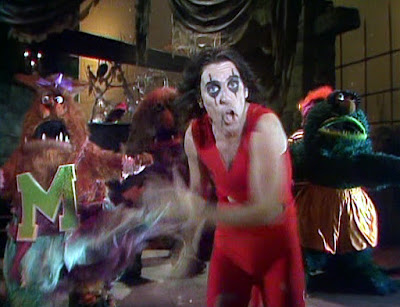 13: THE MUPPET SHOW - "With Alice Cooper" (1978)