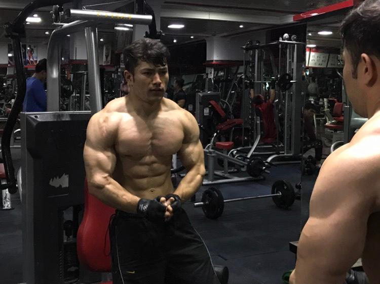 world bodybuilders pictures: charming afghani bodybuilder ali haider ...