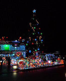 The Glass Character: Miracle on Rae Street