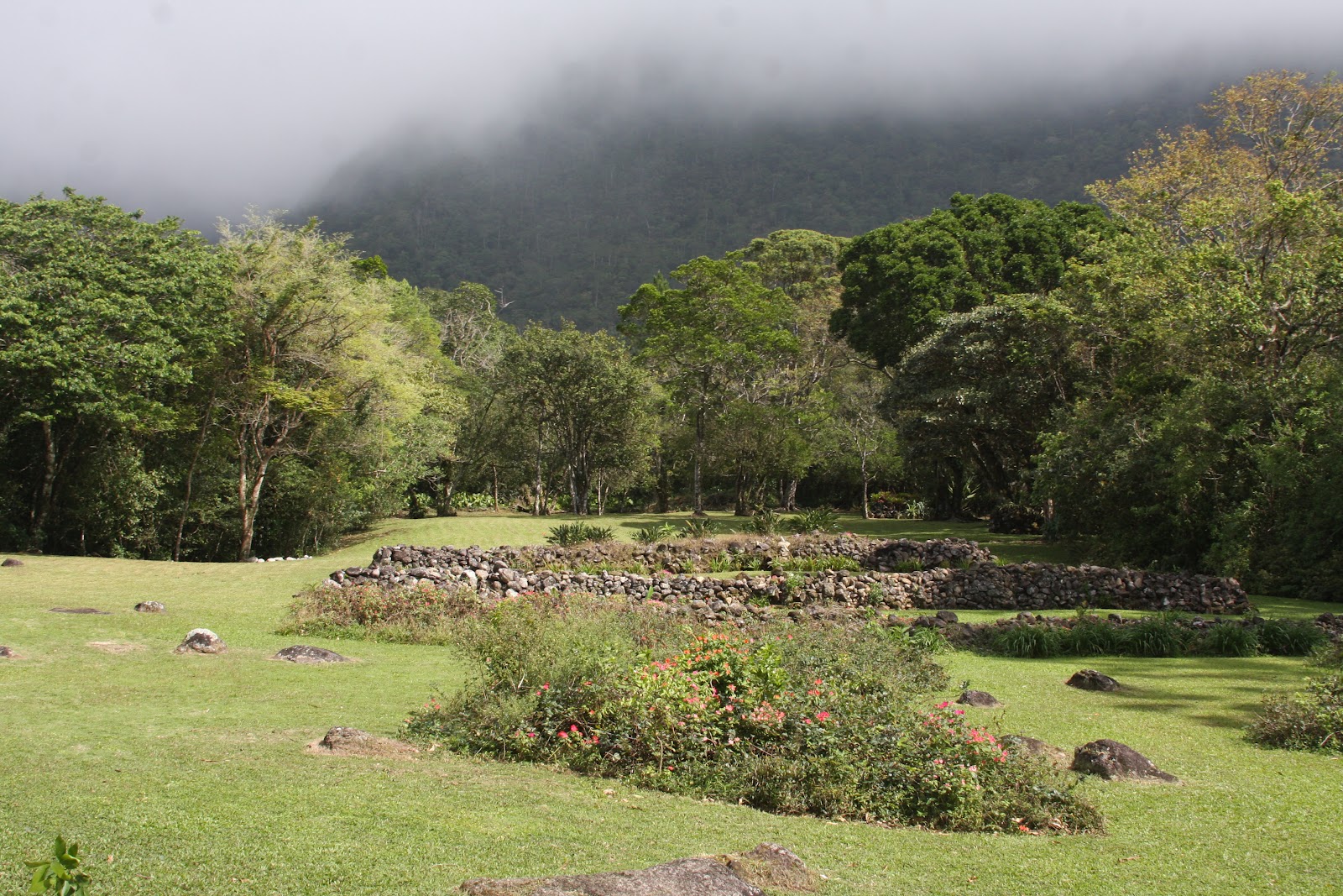 Panama Touring: Day 6. A visit to El Valle Volcano.