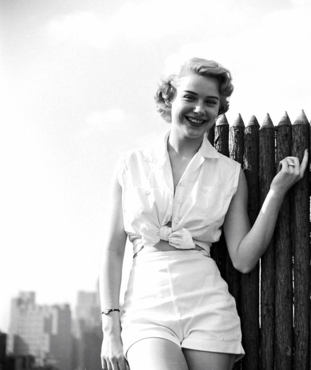 40 Beautiful Photos of Hope Lange in the 1950s and ’60s ~ Vintage Everyday
