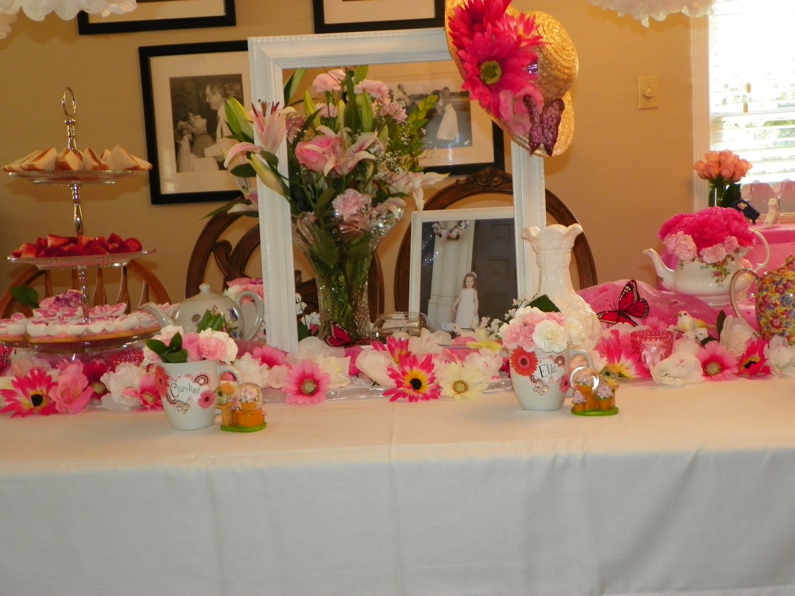 Flowerwood: Ellas Birthday Tea Party, 4th of July!!!