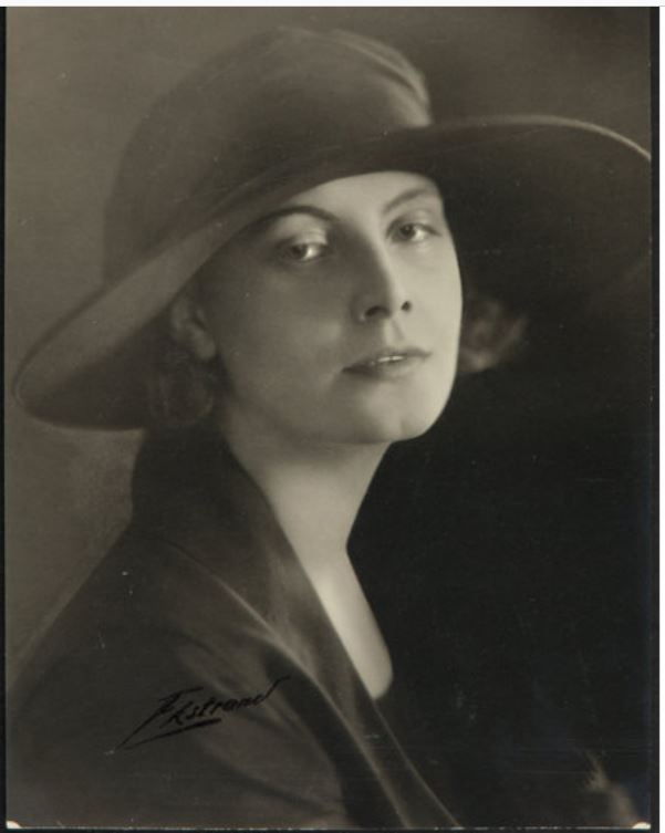 Greta Garbo -- Model, Actress, Recluse, Part 1 of 2