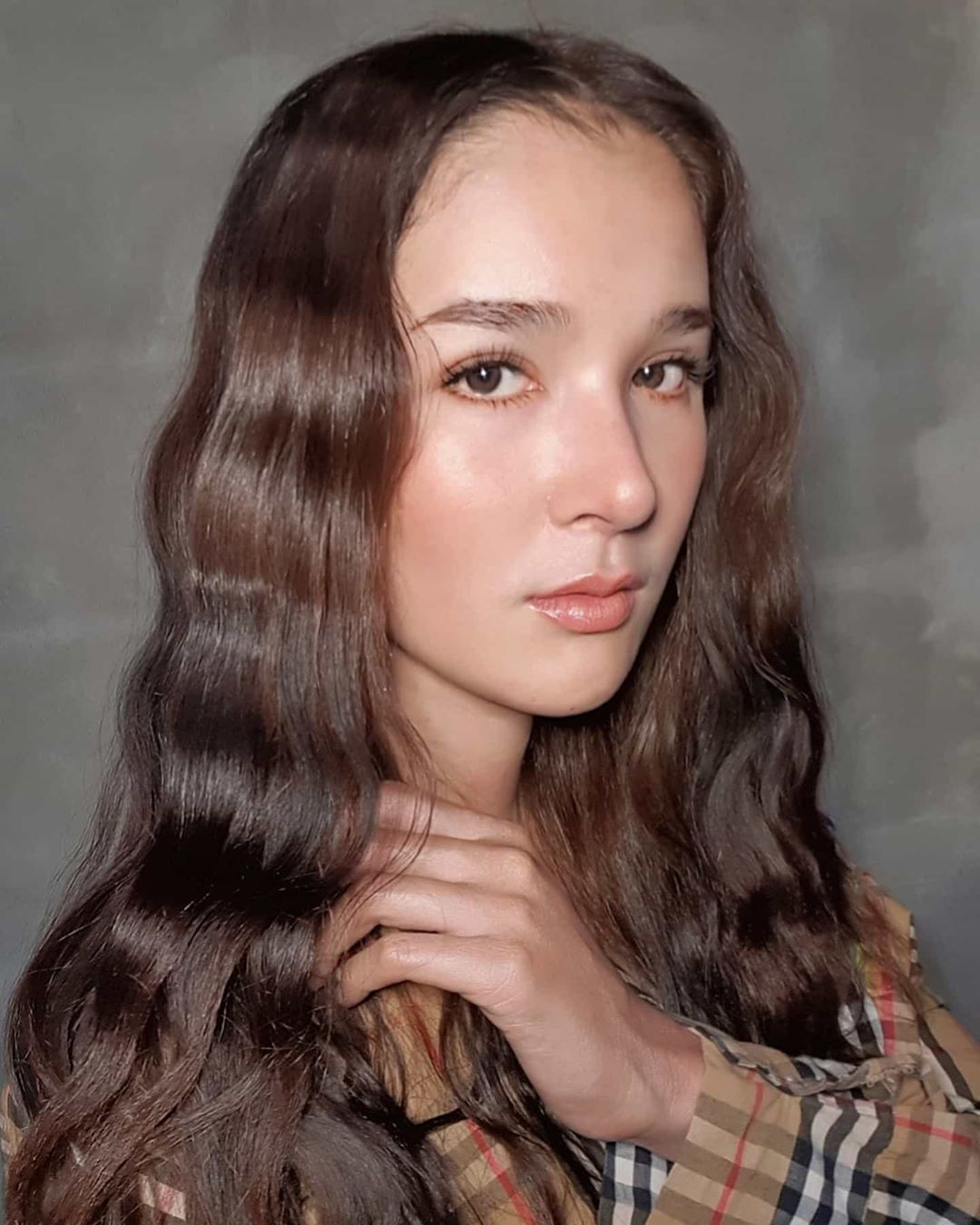 Benz Thipsuda – Most Beautiful Thai Trans Model - TG Beauty