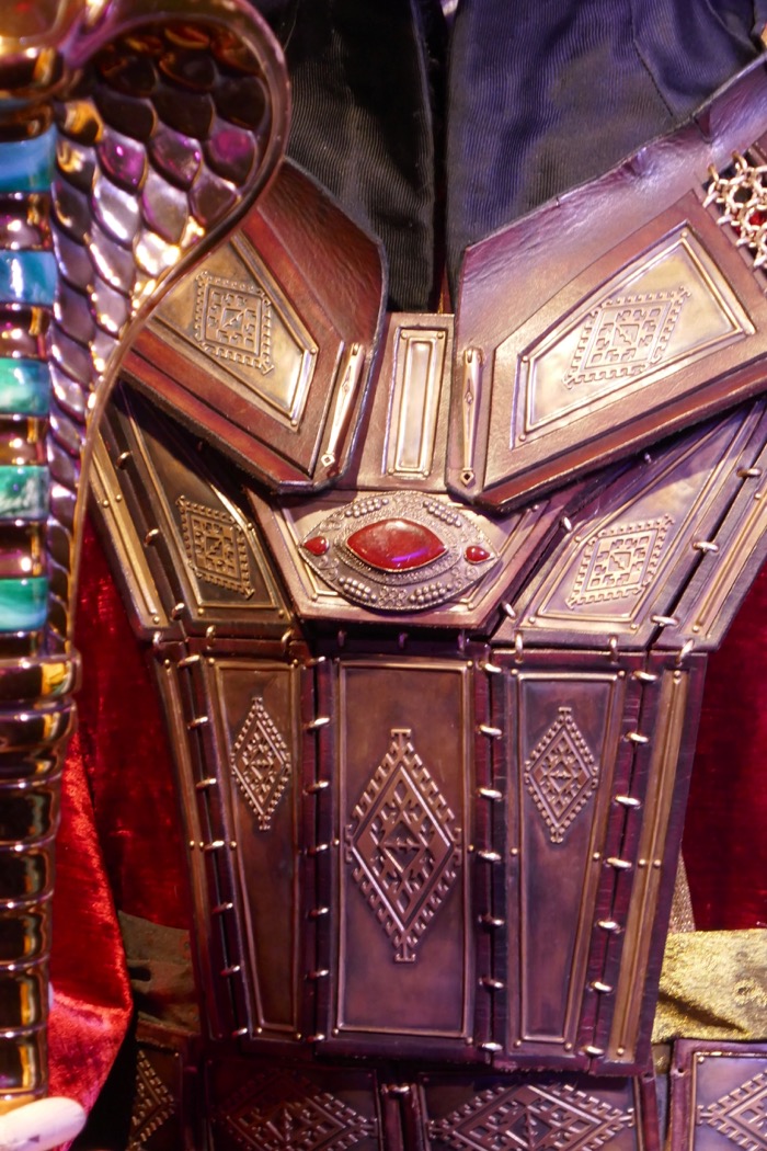 Hollywood Movie Costumes and Props: Jafar and Sultan movie costumes ...