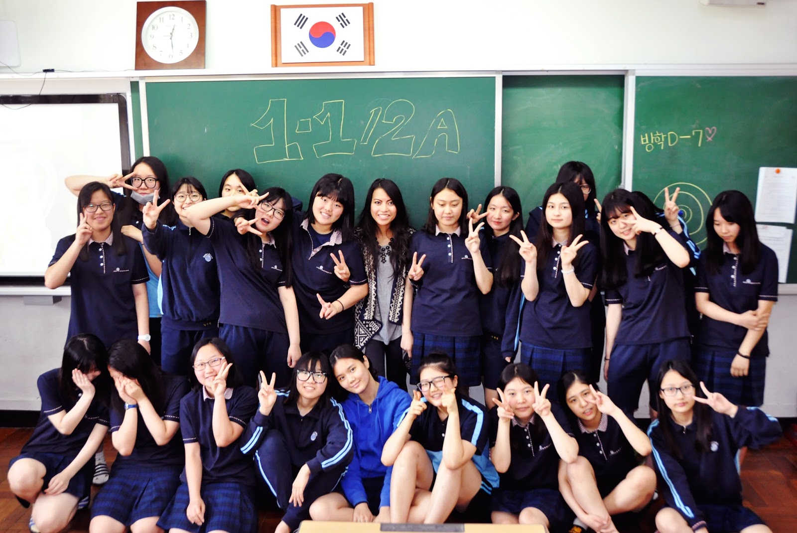 The Fulbrighter In South Korea Last Day Of School Class Photos With Most Of My First Grade