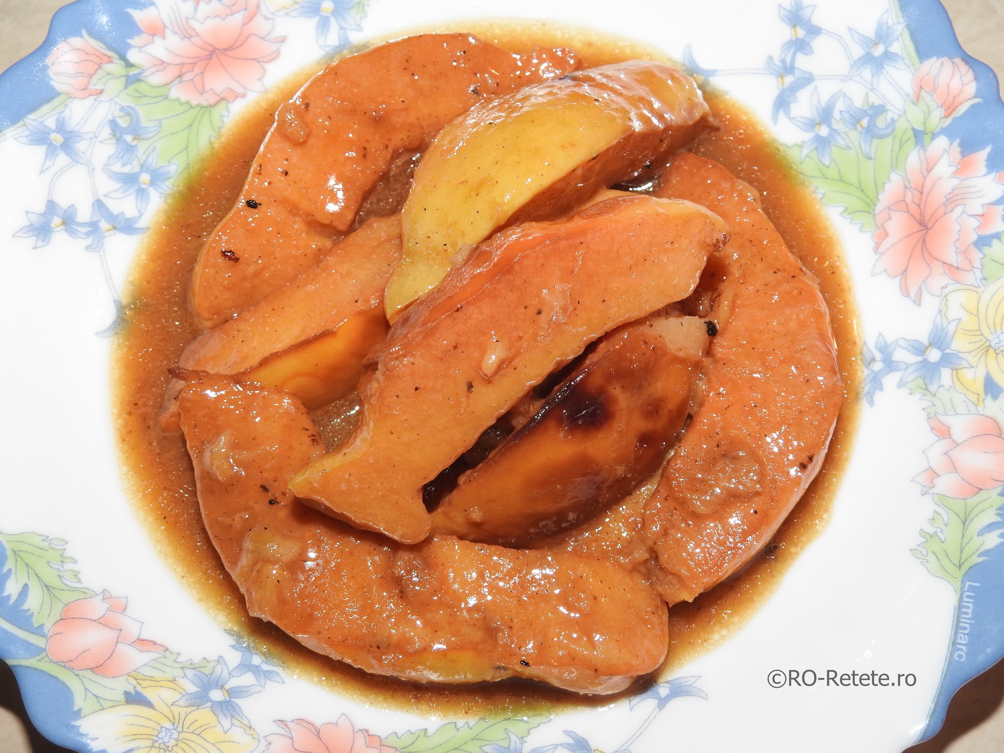 Mancare de gutui de post reteta | RO-Retete.ro