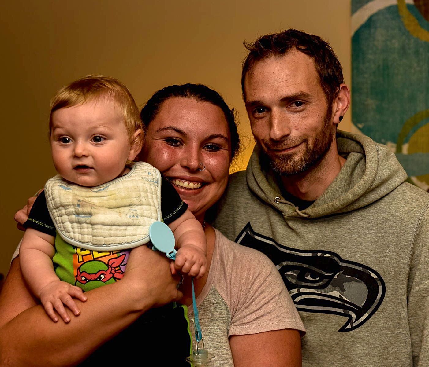 Shoreline Area News: Home for Thanksgiving - formerly homeless family ...