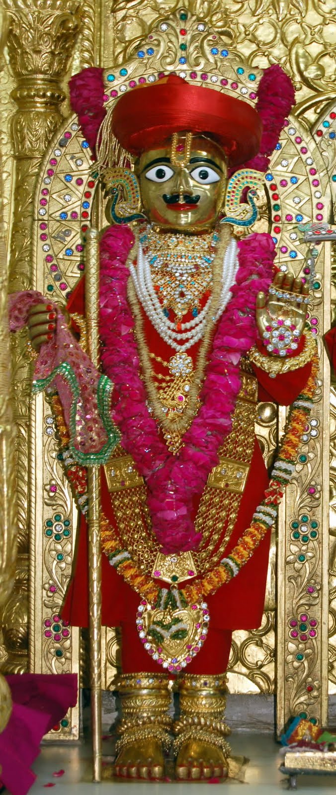 Harikrishna Maharaj