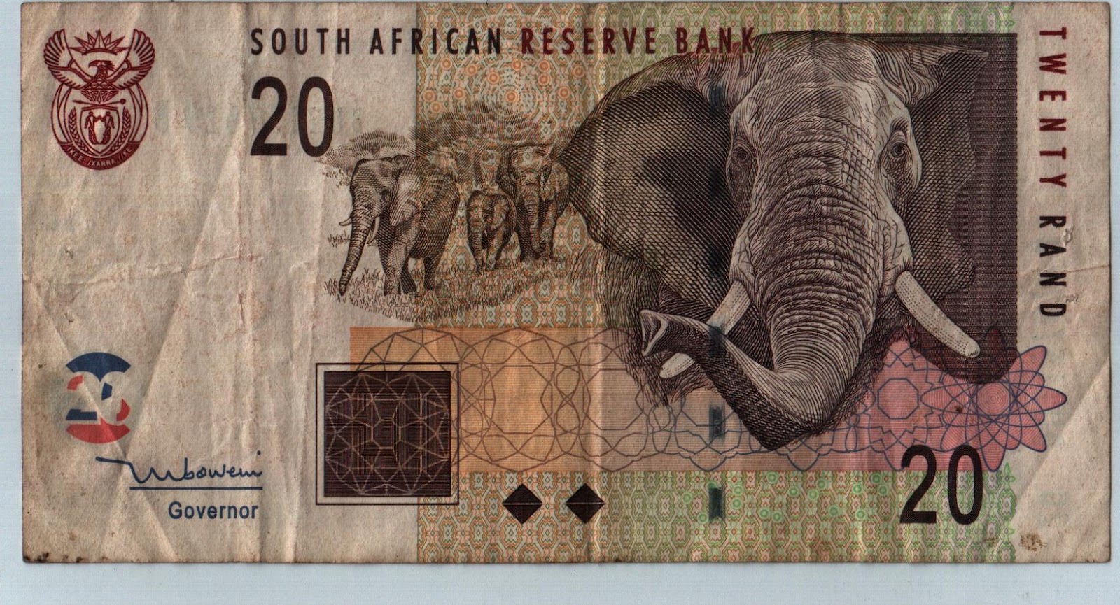 The private collection of banknotes from around the countries in the ...